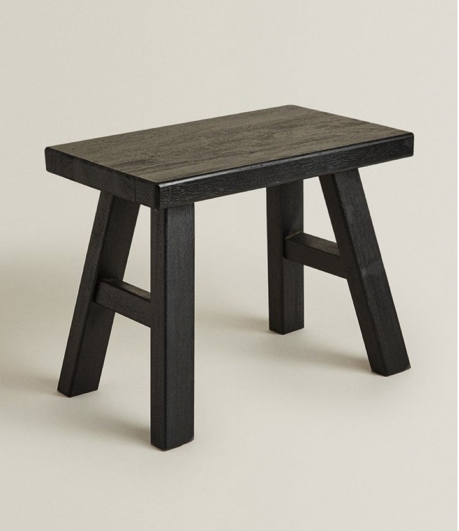 Build a Simple Stool - texasdiymama.com